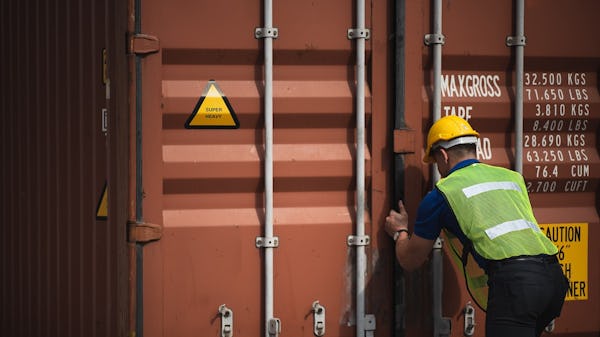 Container rates drop to close to pre-COVID levels