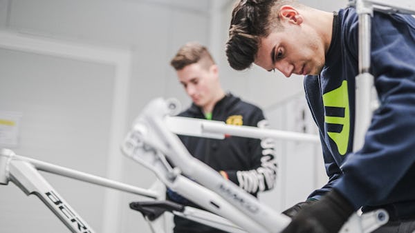 Bicycle production in Spain goes up amidst high retail inventory levels