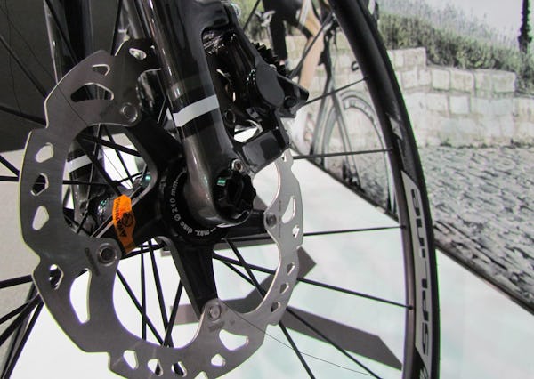 Stepwise Introduction of Road Disc Brakes Approved
