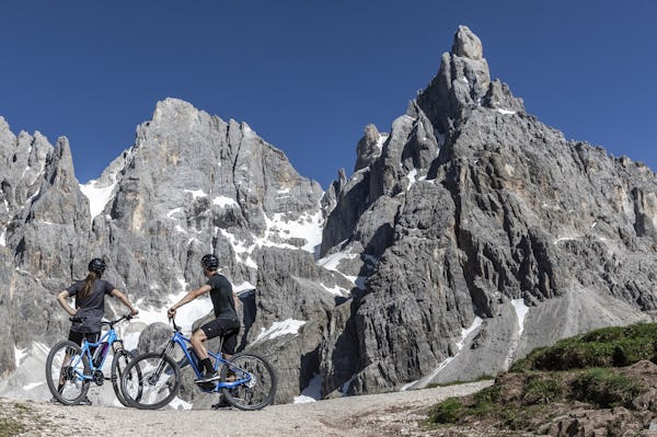 Devron Europe's e-bikes at the Eurobike 2019