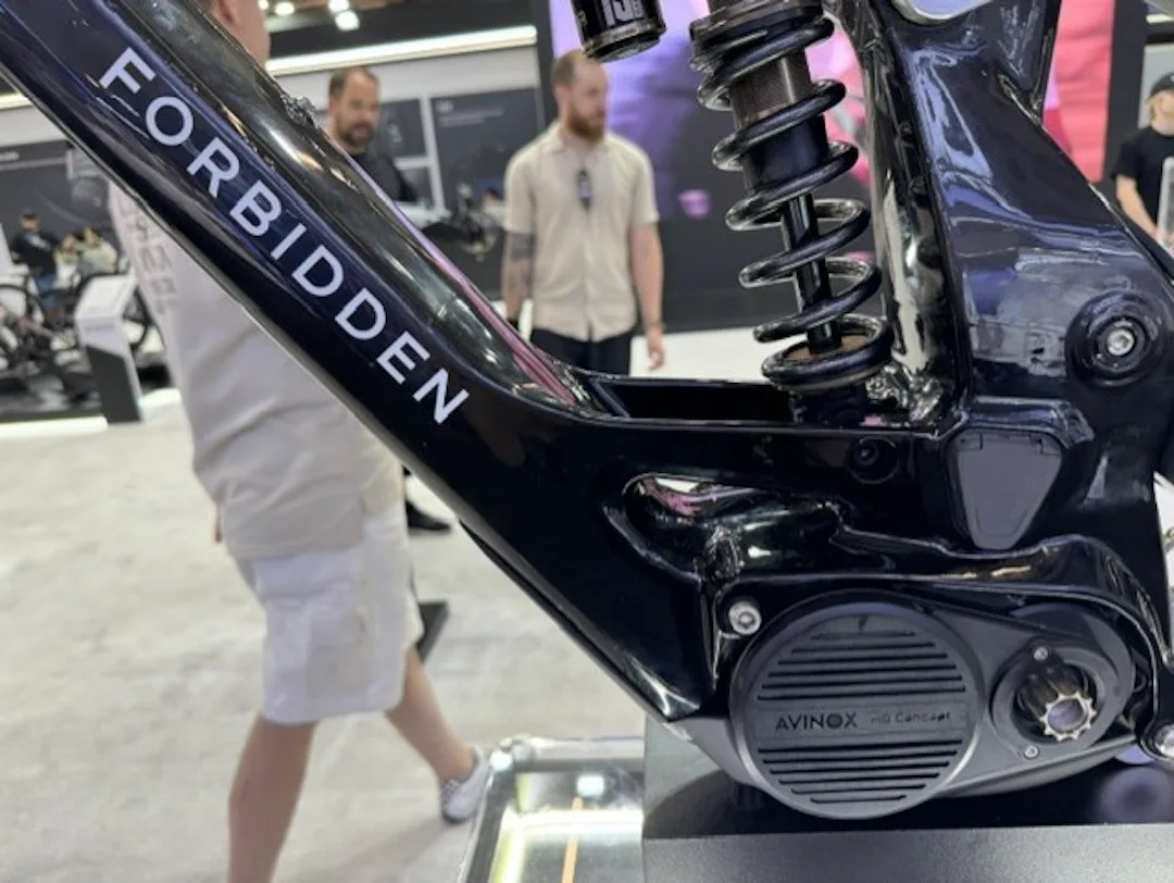 What did Avinox's Eurobike presence say about its position in the industry?